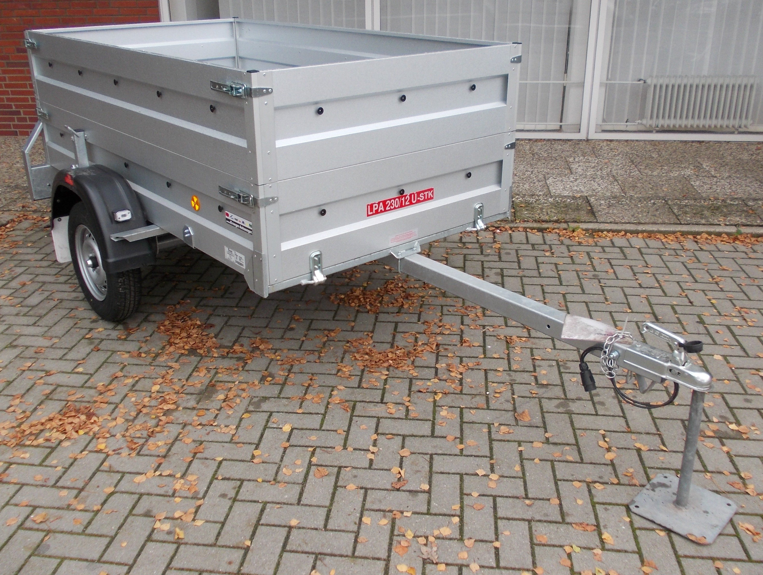 Pongratz LPA 230/12 U-STK mit Bordwandaufsatz Sonderpreis weil Einzelstück / PKW Anhänger von ...